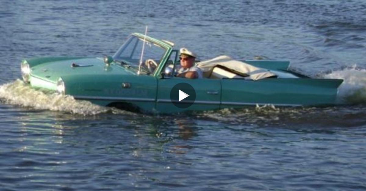1964 Amphicar 770 - First mass produced amphibious car