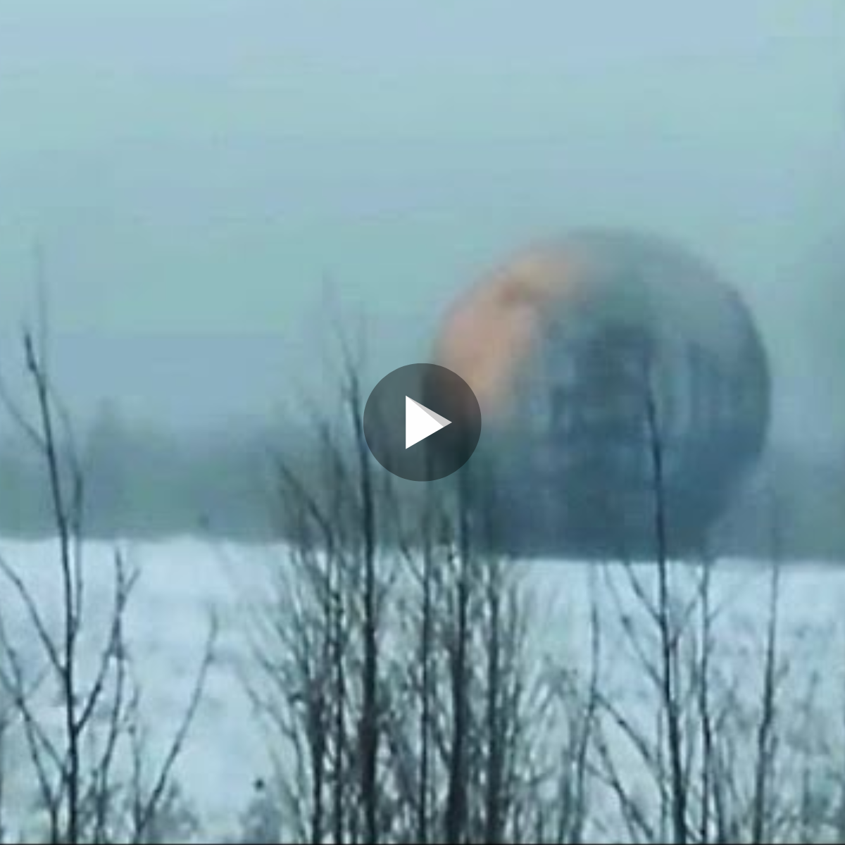 Incredible visuals captured in Russia: giant sphere illuminated with ...